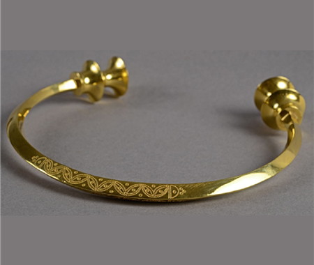 Gold torcs, Iron Age, Montalegre [Trás-os-Montes] - Archeofactu